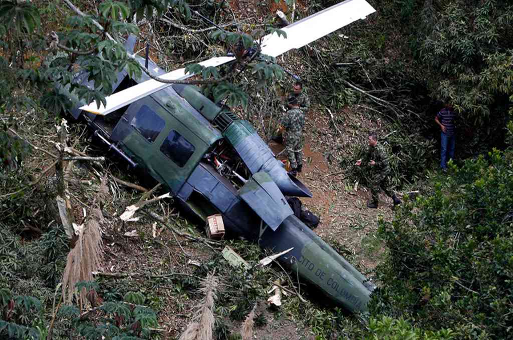 Colombia Nueve Muertos Y Seis Heridos Tras La Caída De Un Helicóptero