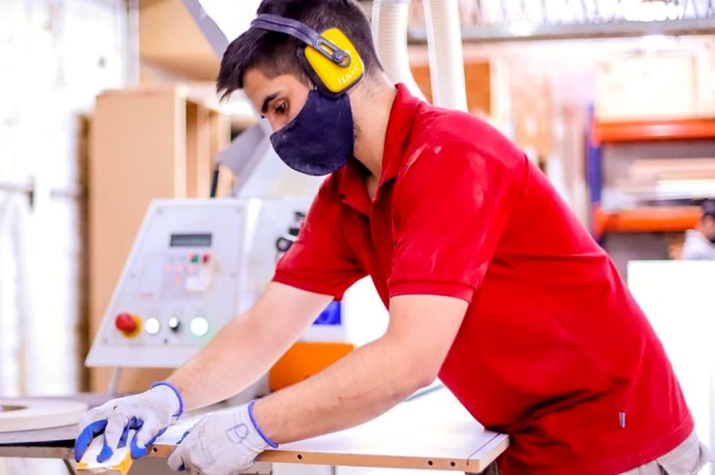 En Santa Fe, 1.300 jóvenes tienen trabajo por el programa Primer Empleo ...